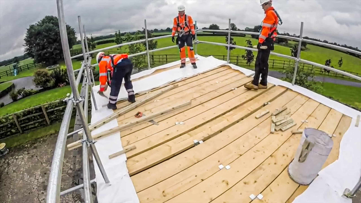 How Do I Use Scaffold Shrink Wrap To Create a Temporary Roof Cover ...